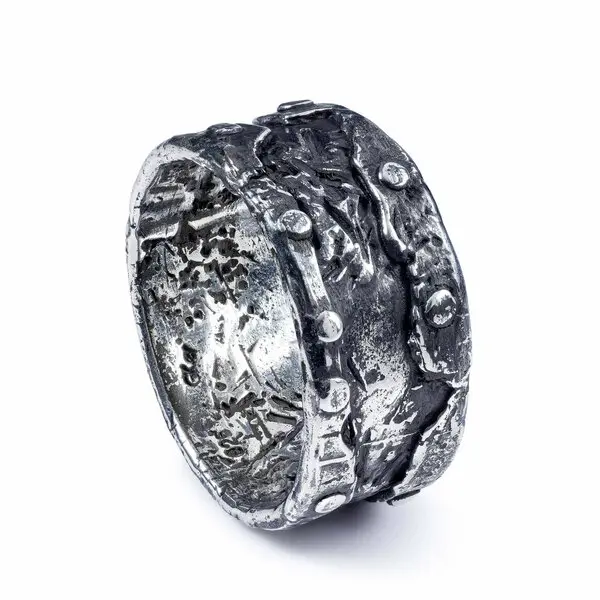 GERMAN KABIRSKI Vexor Rivet Sterling Ring - Silver