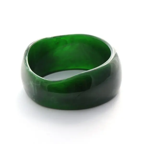 HYE JANE JEWELRY Moss Resin Forma Cuff - Green