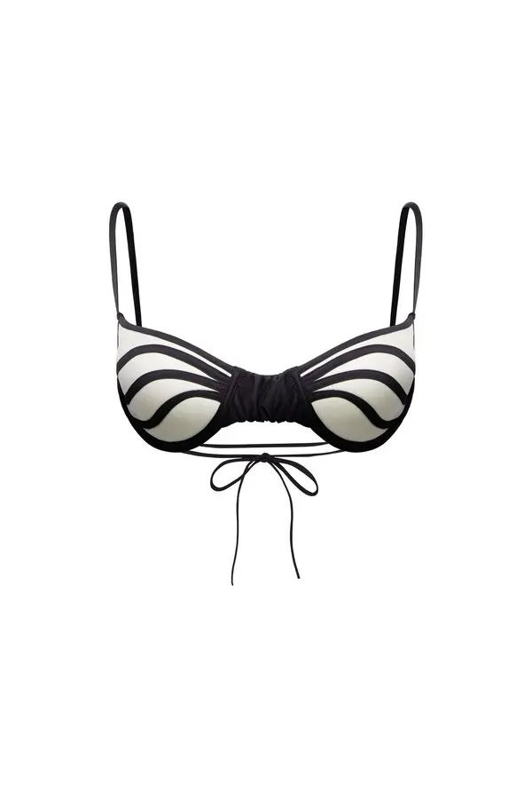 GOD SAVE QUEENS Allure Pearl Top - Black