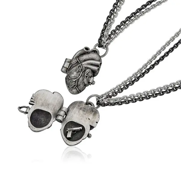 CARTOGRAPHY Revolver Heart Locket Necklace - Grey/silver