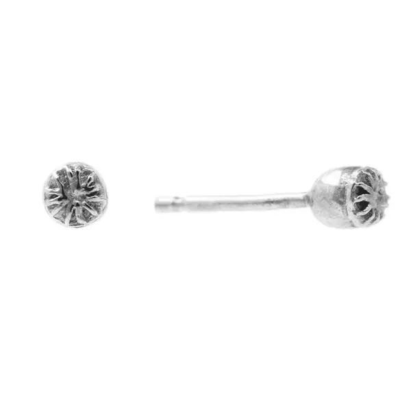 LEE RENEE Poppy Seedpod Stud Earrings - Silver