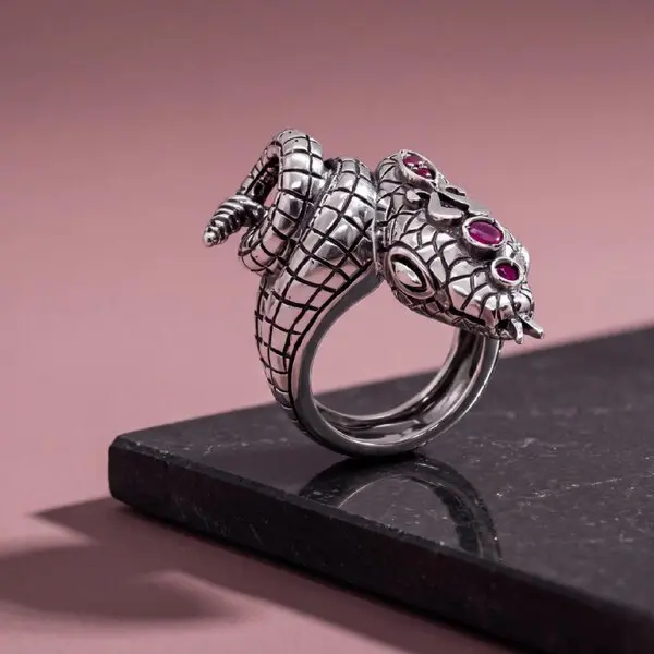 UNALOE Sterling Silver Snake Ring With Rubies - Silver/red