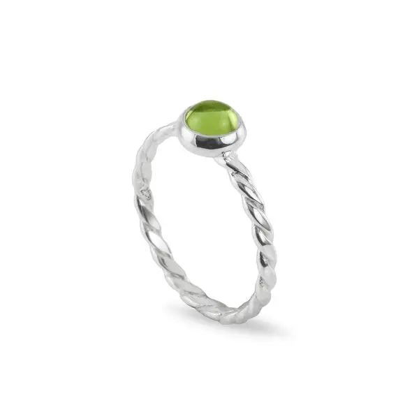 THE JEWELLERY STORE LONDON Peridot Gemstone Ring In Sterling Silver - Silver/green