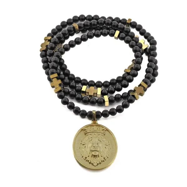 EBRU JEWELRY Lion Pendant Black Onyx Necklace - Gold/black