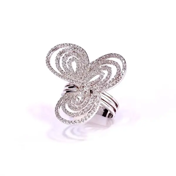 MINERALGEMS ✩ STUDIO Clover Ring With Cubic Zirconia