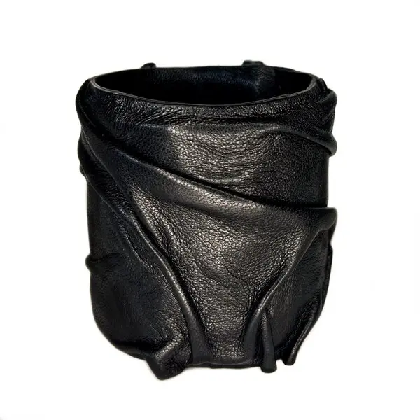 WAIWAI Ripple Leather Cuff Bracelet