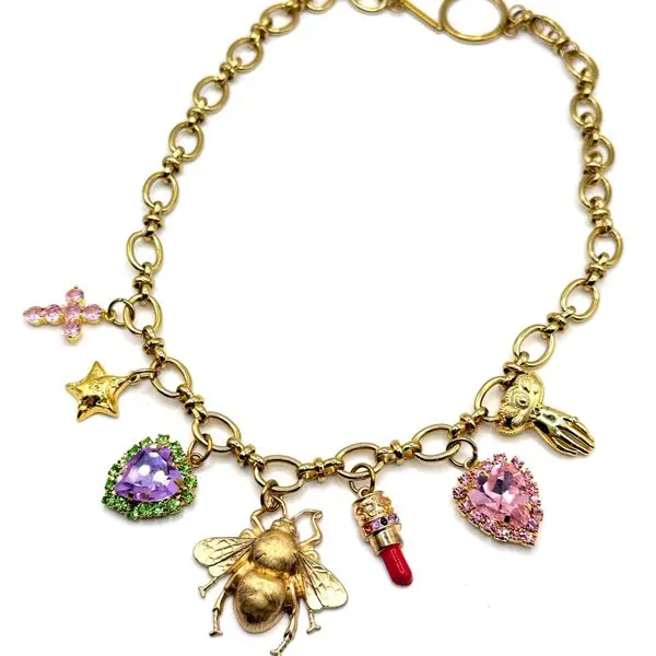 ACHALA HANDCRAFTED Bee And Crystal Hearts Charm Necklace - Gold