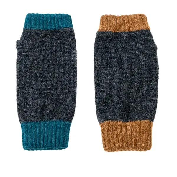 MÀIRI M MACLEOD Effie Cashmere Wrist Warmers - Green/black/brown