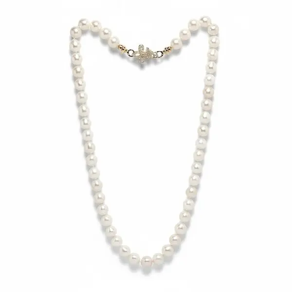 NINEMOO Iris Clasp Pearl Necklace - White