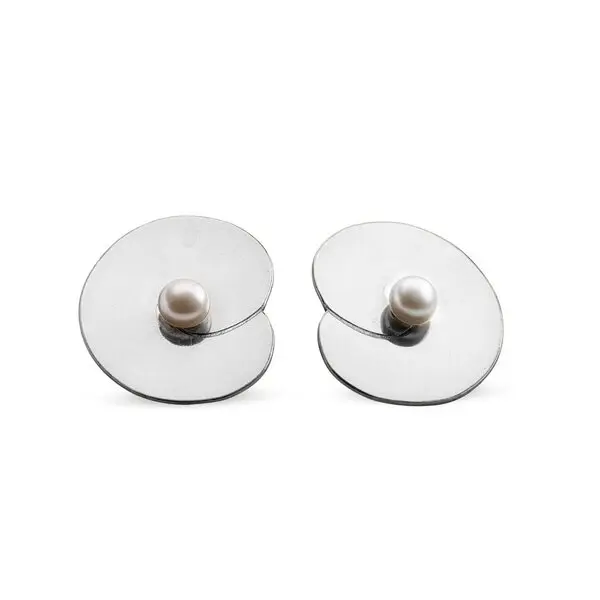 SILVER MOON Pearl Water Lily Sterling Silver Earrings - Silver/white