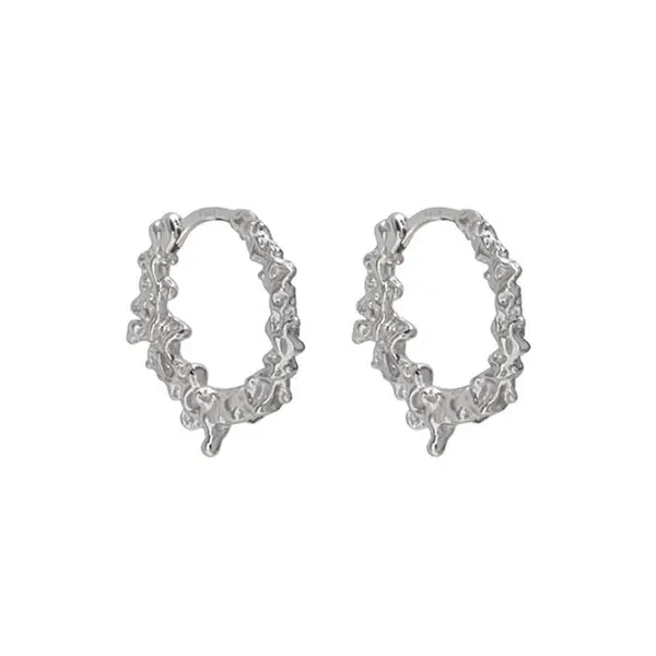 JANUS EDINBURGH Foyers Organic Drop Huggie Earrings - Silver