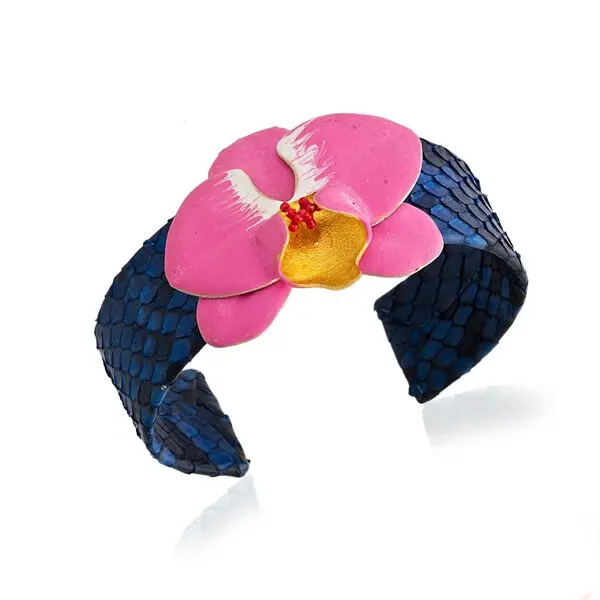 MILOU JEWELRY Orchid Flower Leather Cuff Bracelet - Blue