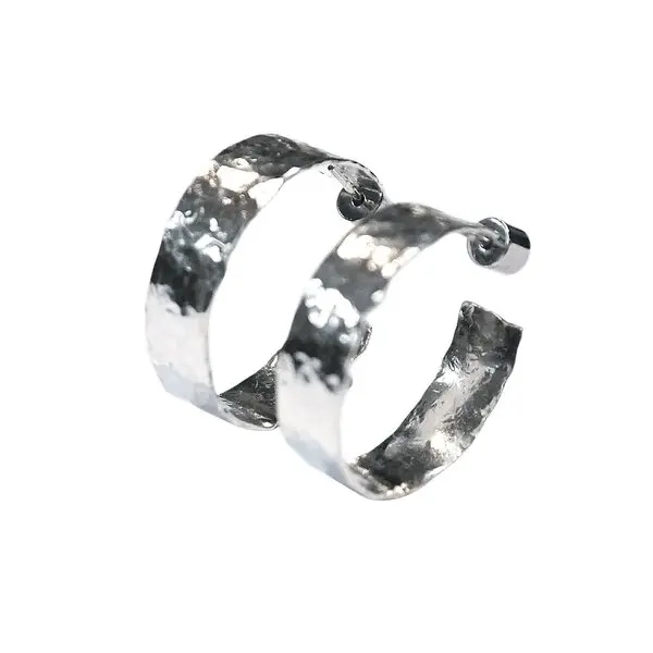 OOLO LONDON Hammered Hoop Earrings - Silver