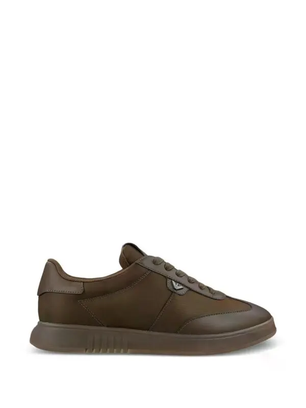 Emporio Armani Logo-plaque Sneakers