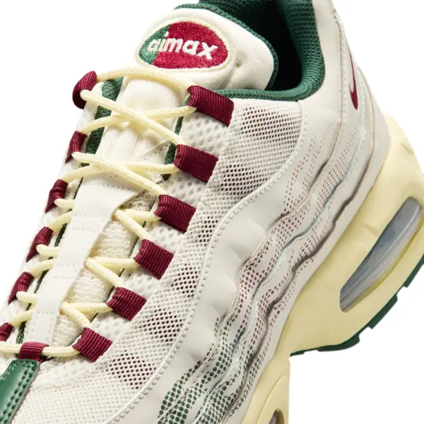 Nike Max 95 Se Athletic Shoes - Grey