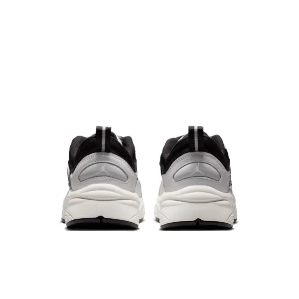 JORDAN Trunner O/s Sneakers - Grey
