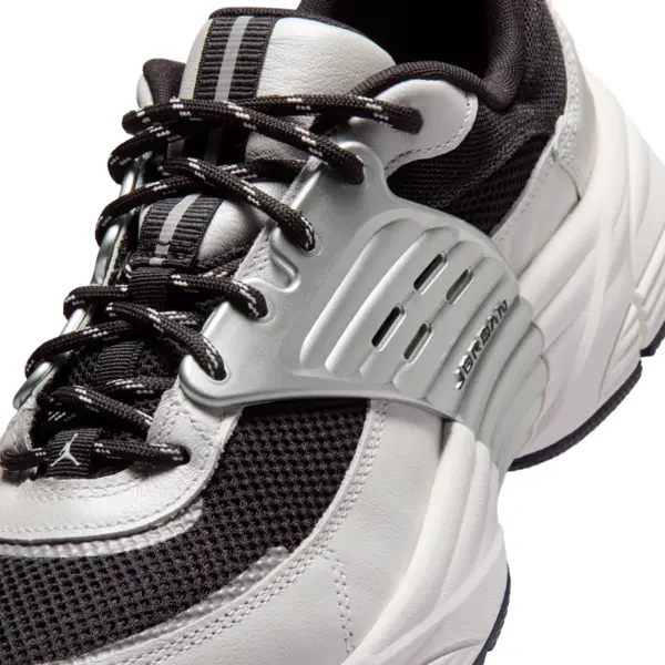 JORDAN Trunner O/s Sneakers - Grey