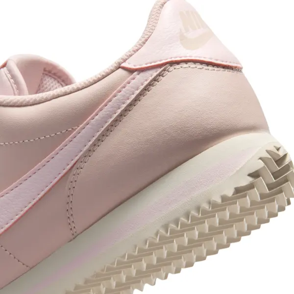 Nike Cortez Leather Sneakers - Pink