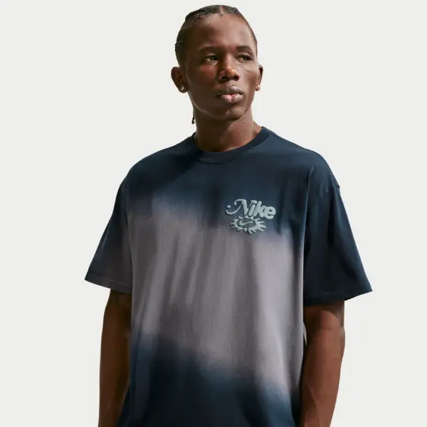 Nike Sportswear T-shirt
