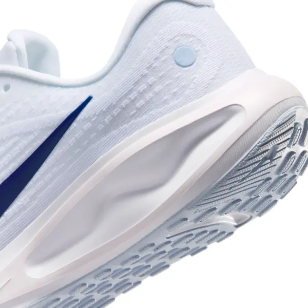 Nike Journey Run Road Running Shoes - White