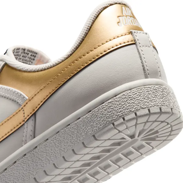 JORDAN Air Skyline Low Sneakers - White