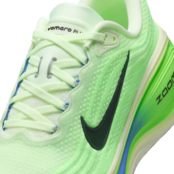 Nike Vomero Plus Road Running Shoes - Yellow