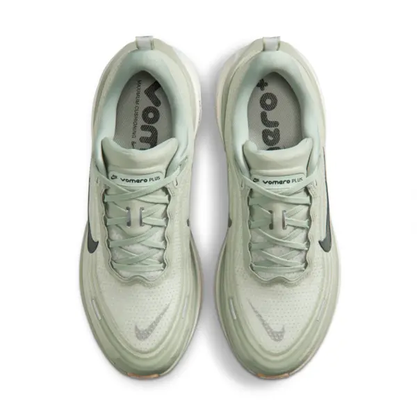 Nike Vomero Plus Road Running Shoes - Green