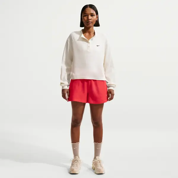 Nike Chill Waffle Loose Mid-rise Shorts - Red