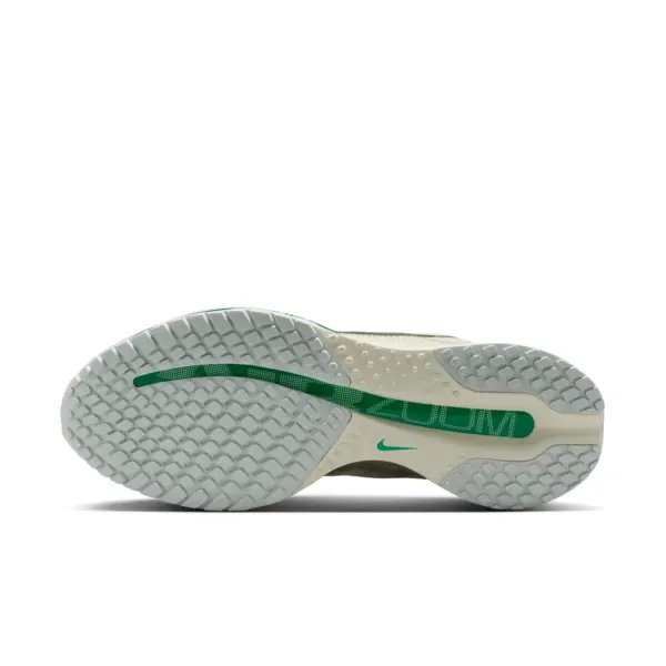 Nike Pegasus Premium Road Running Shoes - Green