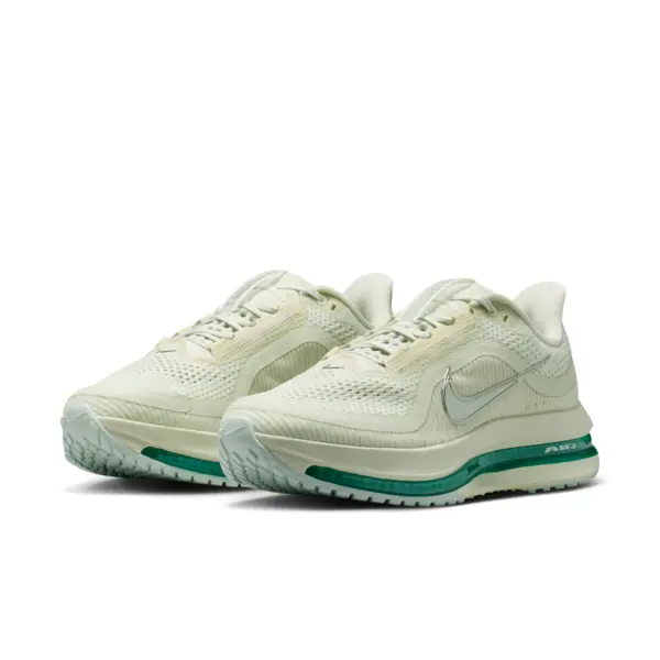Nike Pegasus Premium Road Running Shoes - Green