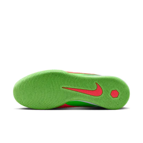 Nike Phantom Low Academy Soccer Shoes - Pink