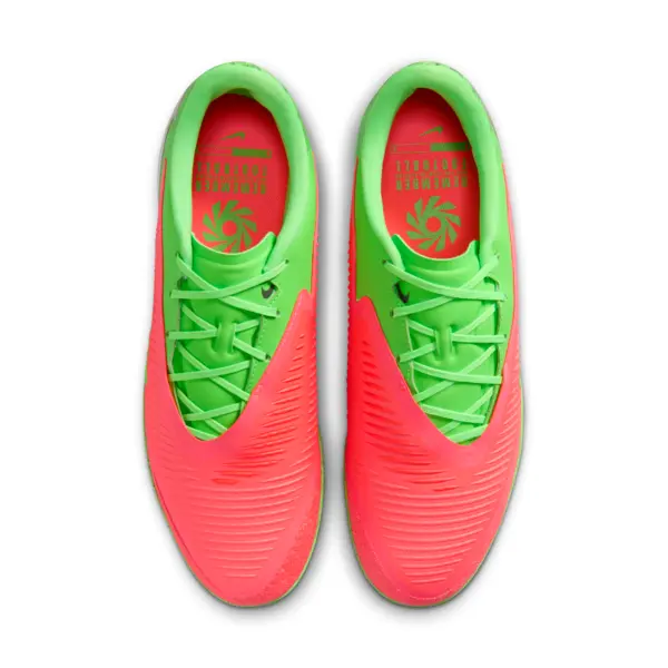 Nike Phantom Low Academy Soccer Shoes - Pink