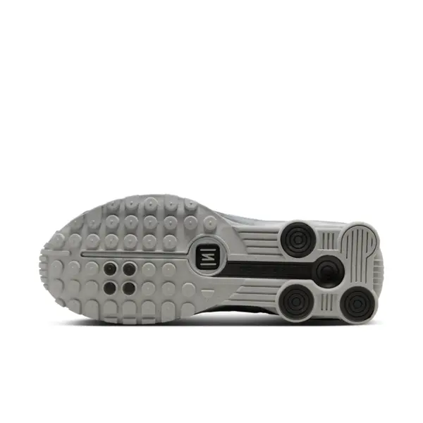 Nike Shox R4 Athletic Shoes - Grey