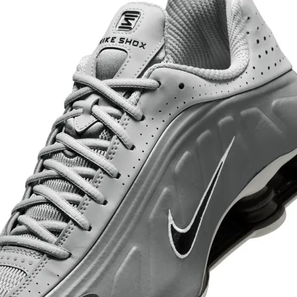 Nike Shox R4 Athletic Shoes - Grey