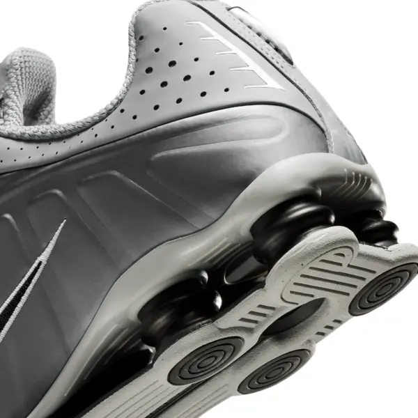 Nike Shox R4 Athletic Shoes - Grey