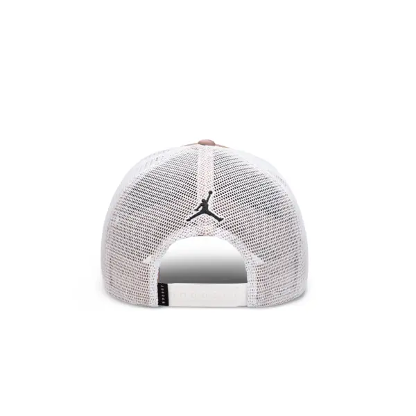 JORDAN Rise Structured Trucker Hat - Brown