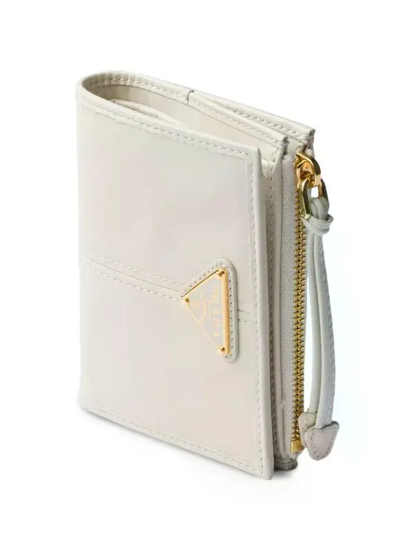 Prada Small Leather Wallet - Neutrals