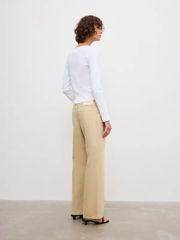 HOUSE OF DAGMAR Cropped Straight Leg Jeans - Beige
