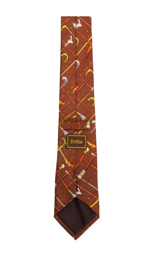 DRÃ´LE DE MONSIEUR Cannes Cravat
