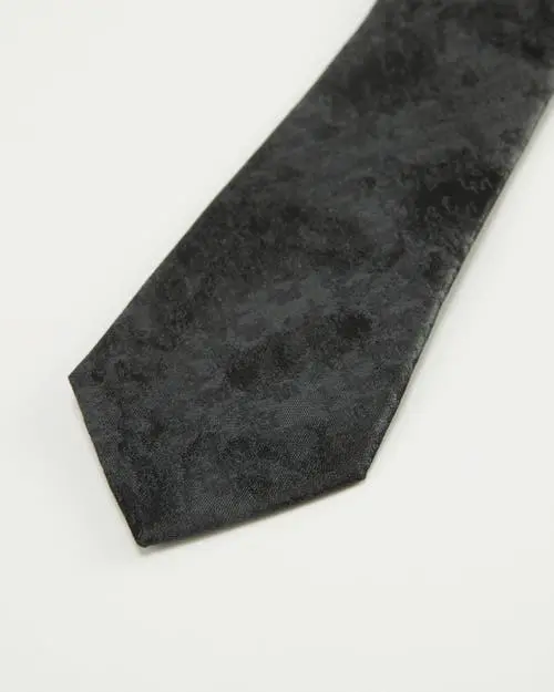 KNOTTERY & CO Marble Cloud Silk Jacquard Neck Tie