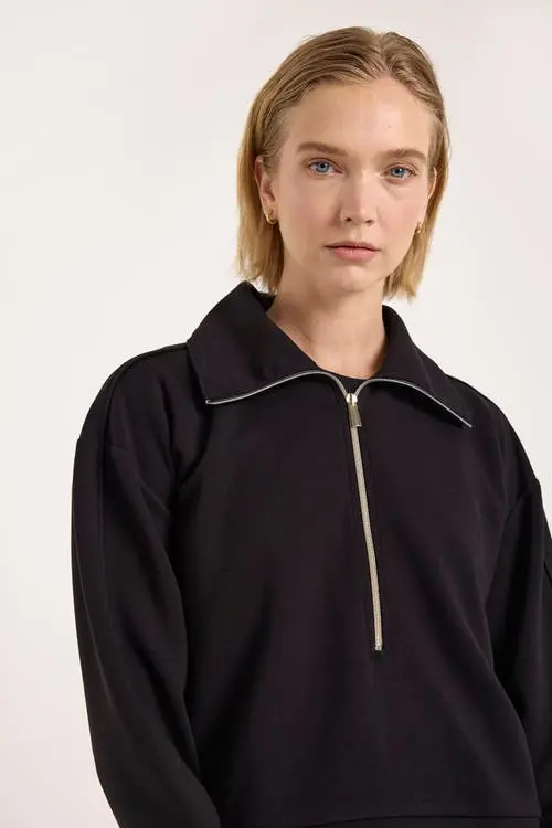 BRODIE CASHMERE Jersey Half Zip Sweatshirt With Piping Detail - Black