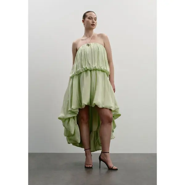 11 HONORE Bubble Halter Gown