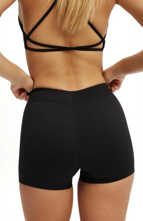 Cotton:on Active Ultra Luxe Invisible Scrunch Shortie Short