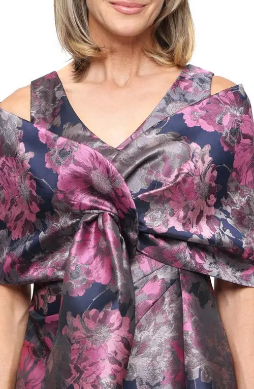 SL FASHIONS Floral Jacquard Gown With Jacket