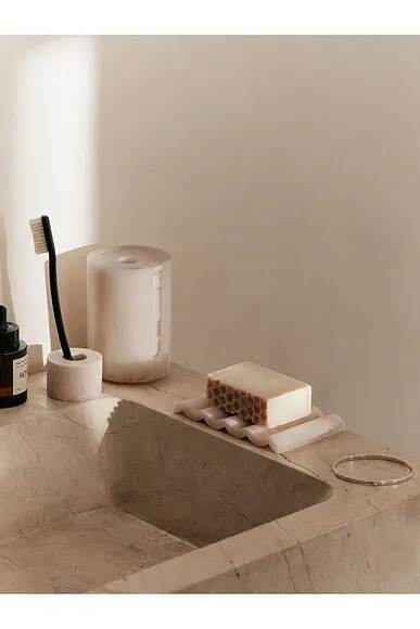 FERM LIVING Mist Soap Dish