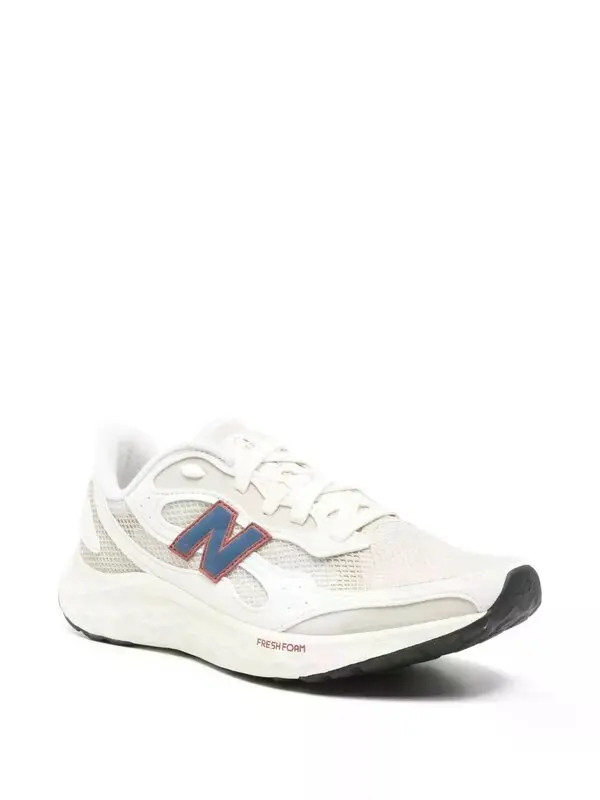 NEW BALANCE Fresh Foam Arishi V4 Tiralux Sneakers - Neutrals