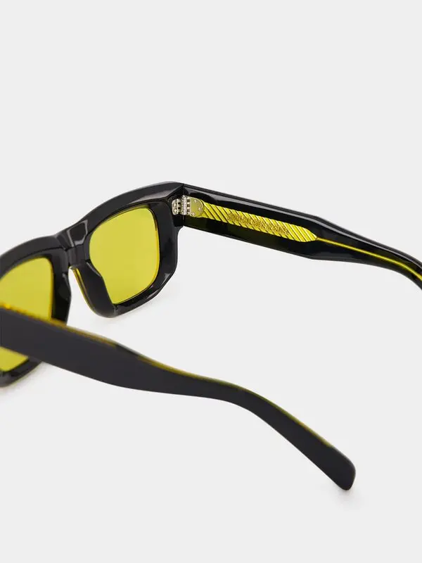 CUTLER AND GROSS 1402 Square Sunglasses