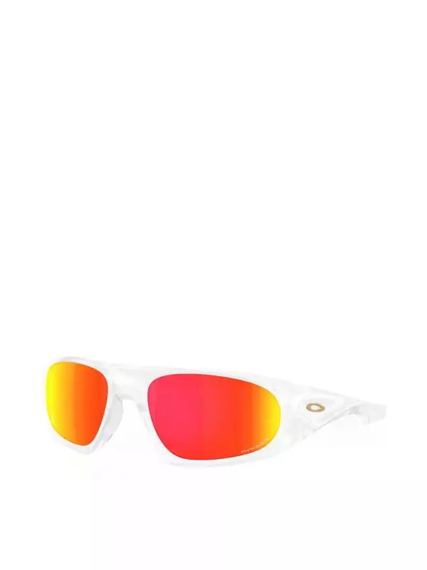 Oakley Rectangle-frame Sunglasses - White