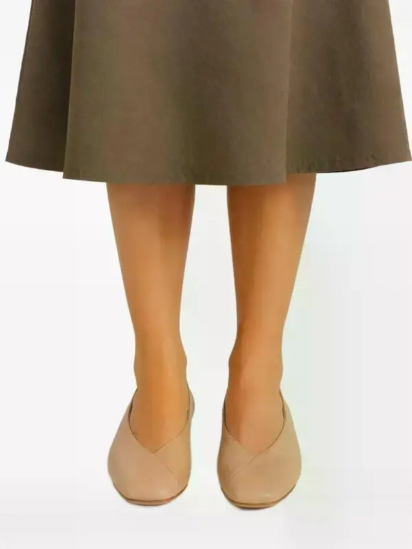 POCHE PARIS Square-toe Ballet Flats - Neutrals