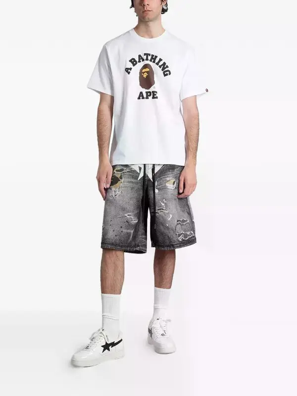 A BATHING APE Distressed-effect Shorts - Grey